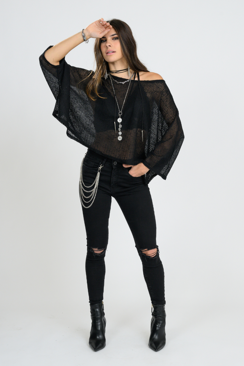 LOGAN RAVE – Judy Design